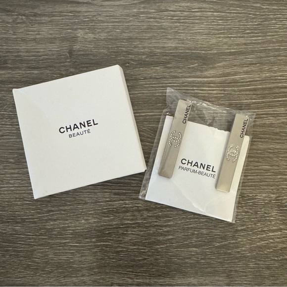 CHANEL | Accessories | Chanel Silver Hair Clips Set | Poshmark